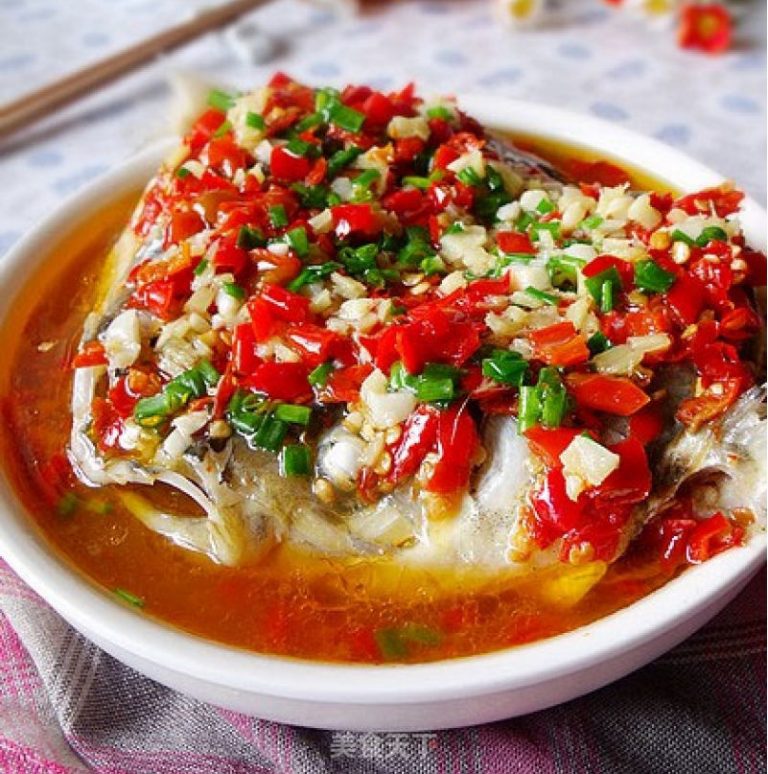 剁椒魚頭 - Chopped Chilli Fish Head - Kitchen & Novel